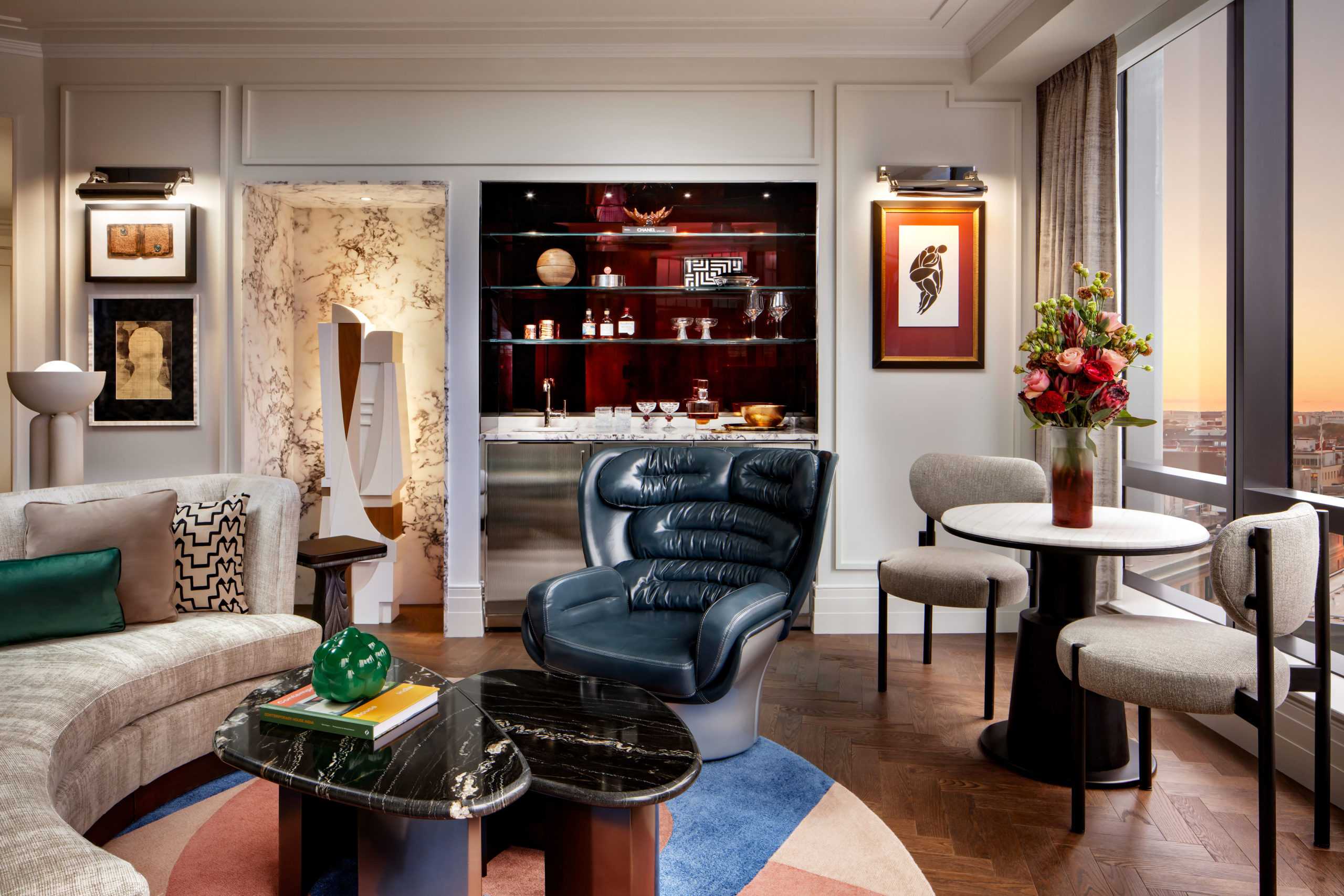 Raffles Boston - KBAA